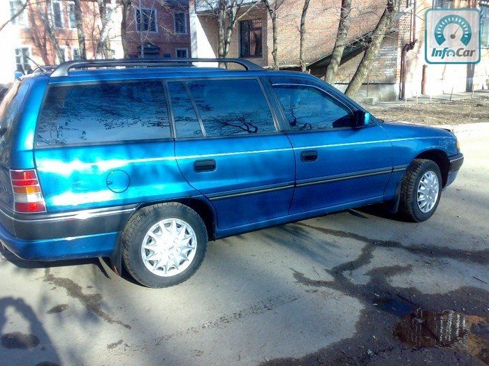 Opel Astra UNIVERSAL 1991