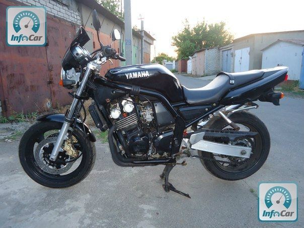 Yamaha FZ Fazer 400 2000