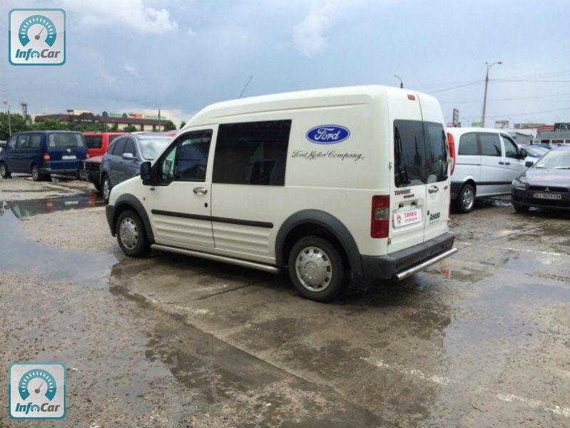 Ford Transit Connect 2005