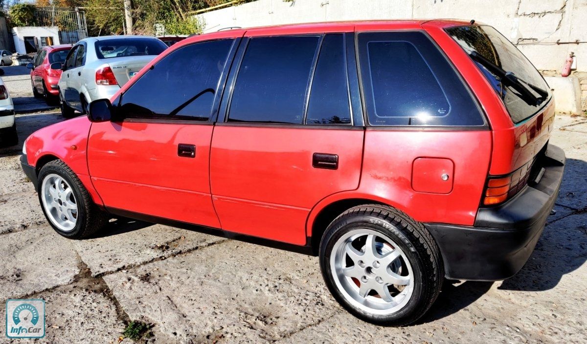 Suzuki Swift 1995