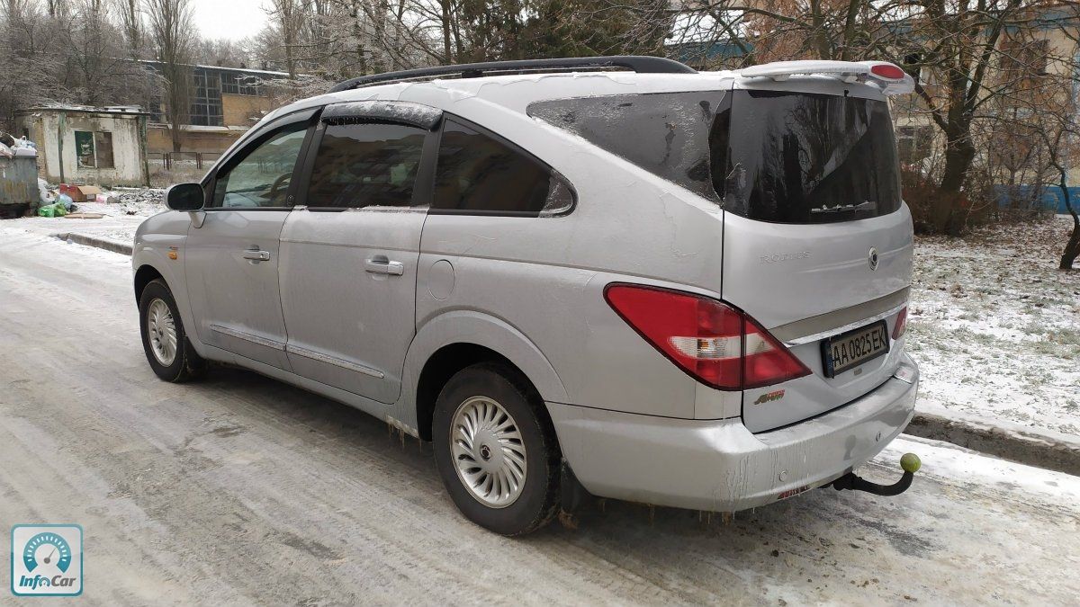 SsangYong Rodius 2006